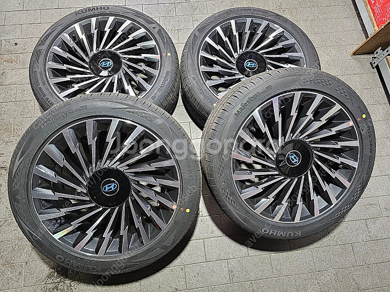 그랜저 gn7 19인치 번개휠+타이어 | 휠/타이어 | 중고나라