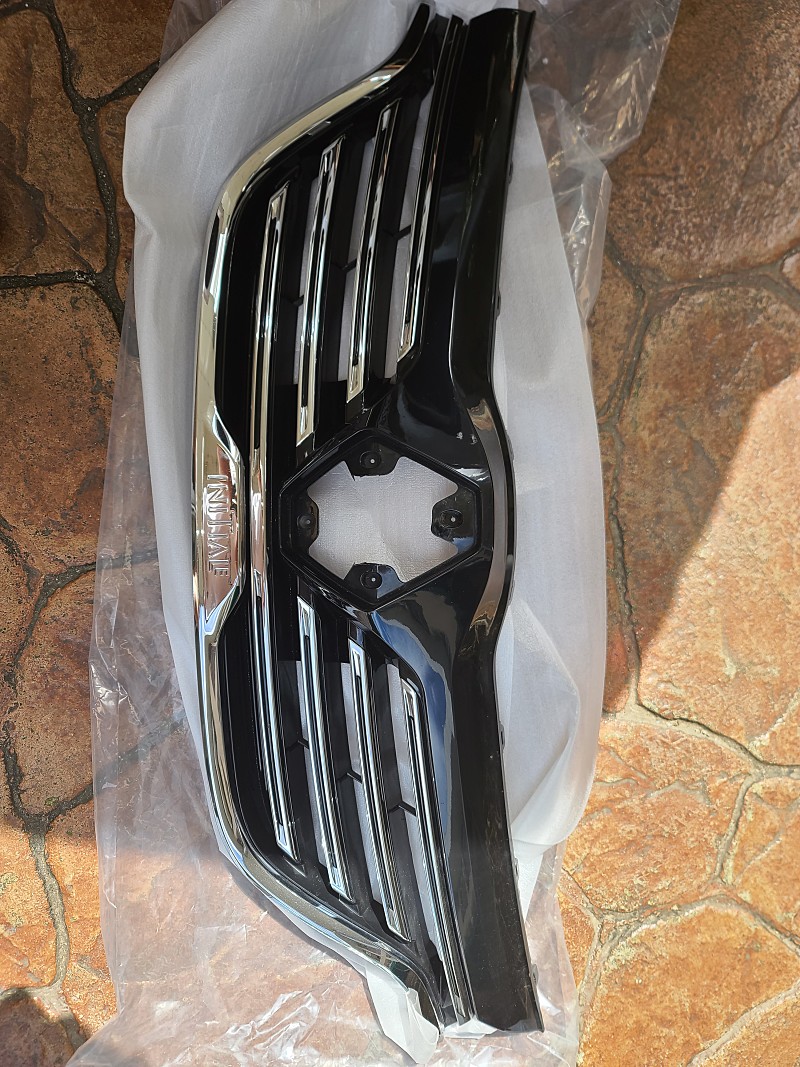 Sm6 르노룩 그릴(acc x) 판매 | 기타 부품/용품 | 중고나라