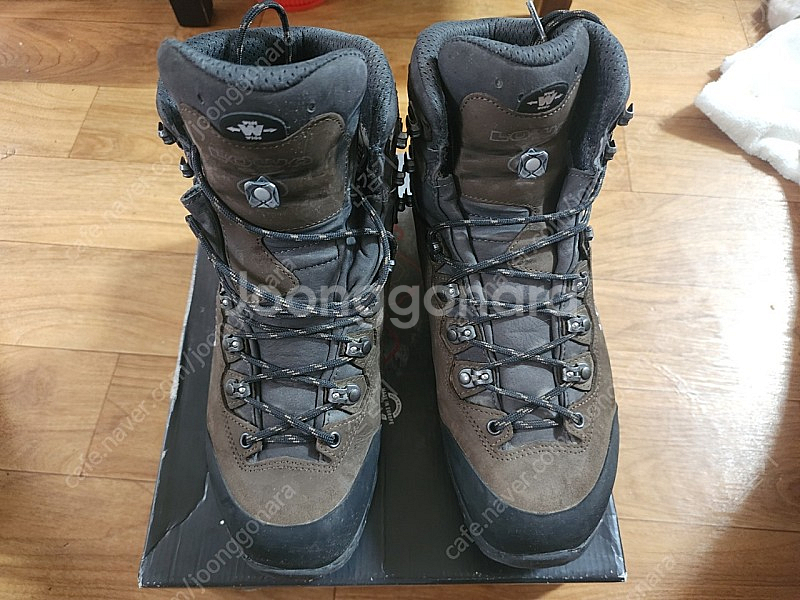 로바까미노 에보 와이드 uk8 270mm정식유통제품 | 기타 등산용품 | 중고나라