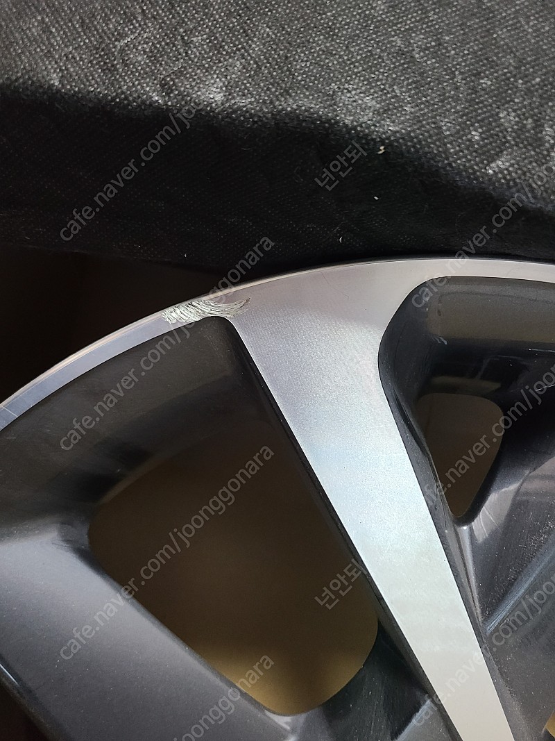 쏘나타 센슈어스 dn8 19인치 휠 팝니다. | 휠/타이어 | 중고나라