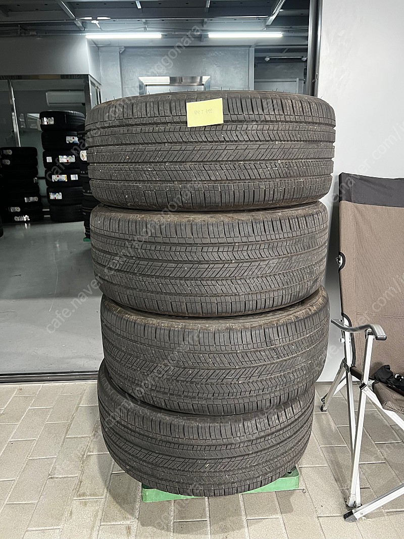 테슬라 모델y rwd 19인치 순정 타이어 4본 팝니다 | 휠/타이어 | 중고나라