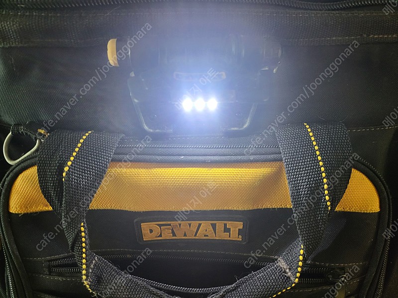 디월트 DGL-523 | 산업/안전/공구함 | 중고나라