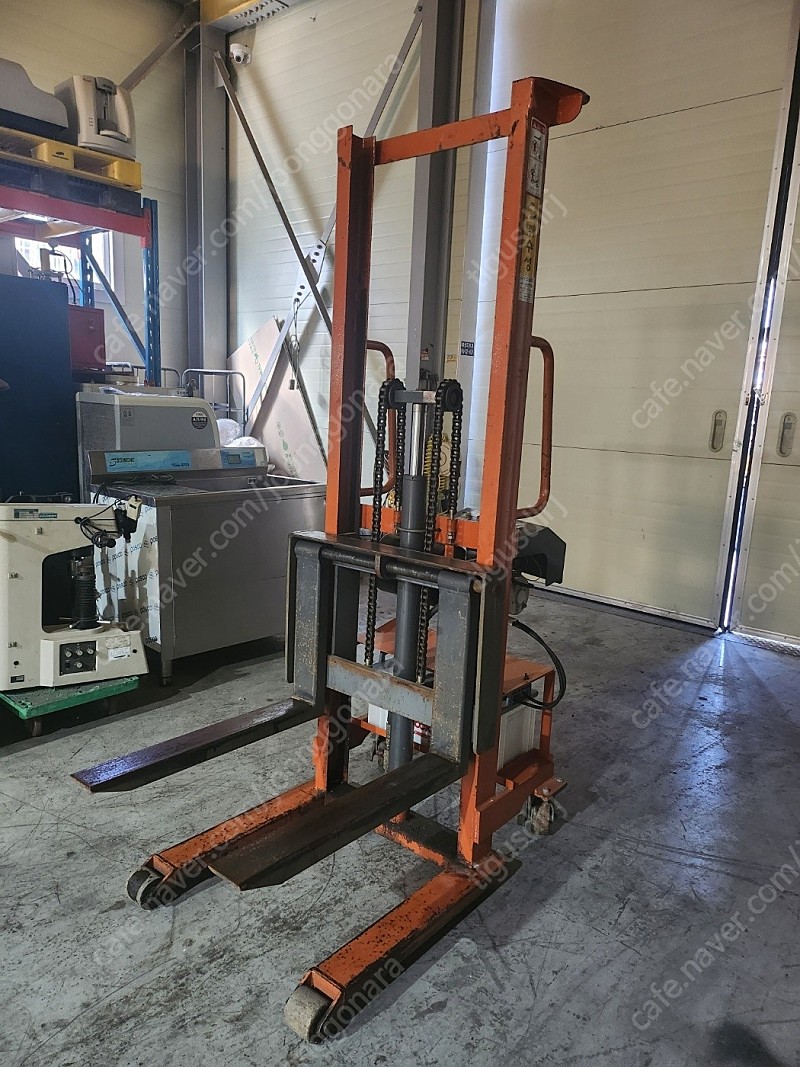 스테커 수성스테커 스태커 포크리프트 SFE-1000 판... | 에어/유압 | 중고나라