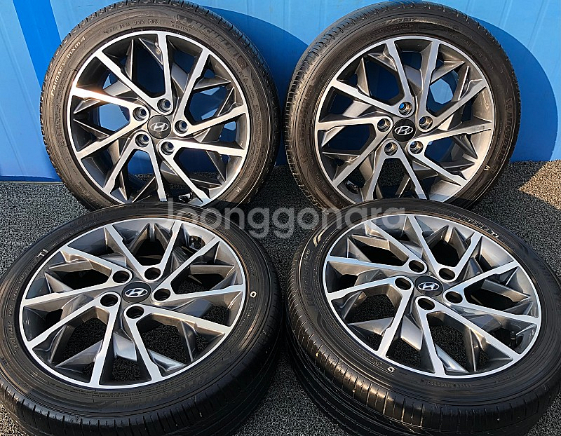 아반떼AD 페리 17인치 흠집없는 순정 휠 225/45... | 휠/타이어 | 중고나라