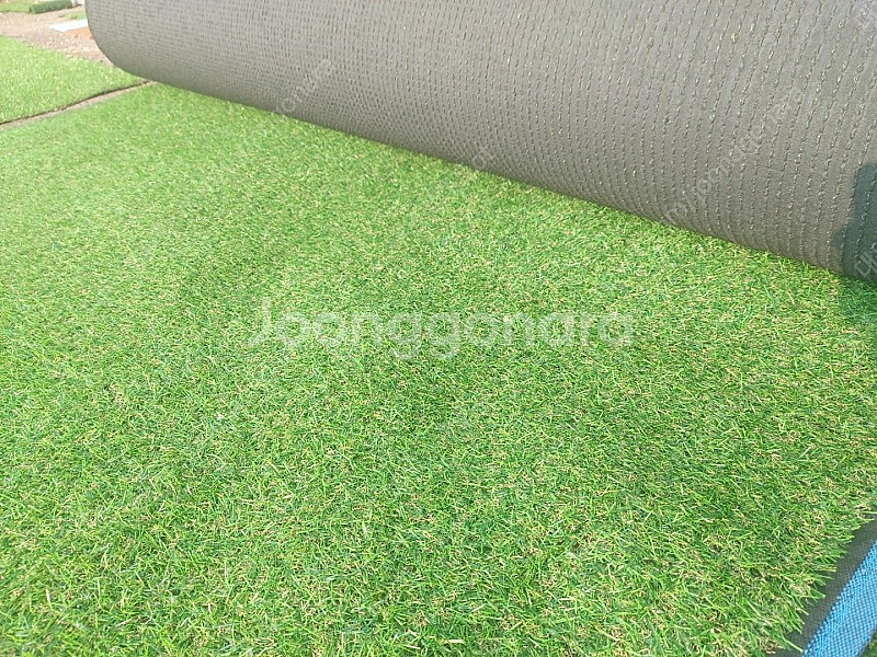 행사용중고인조잔디 보급형20mm 2mx 25m 15평 ... | 인테리어소품 | 중고나라