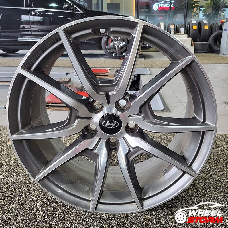 [판매] 현대 제네시스 G70 19인치휠 순정휠 중고휠... | 휠/타이어 | 중고나라