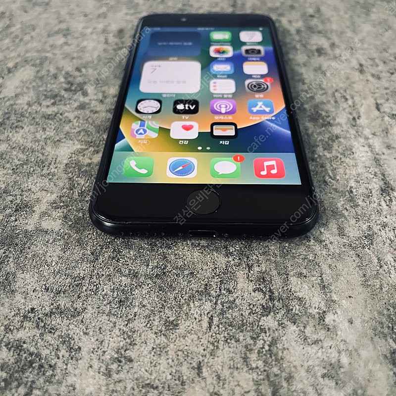 자급제 아이폰SE3 블랙 128기가 액정S급! 매우깨끗... | 스마트폰 | 중고나라