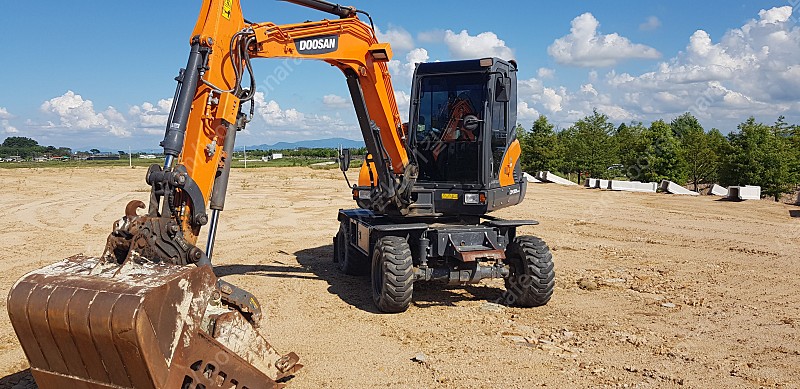 두산 중고 03W 굴삭기 DX55W-5K 2020년 2... | 농기계/농업용공구 | 중고나라