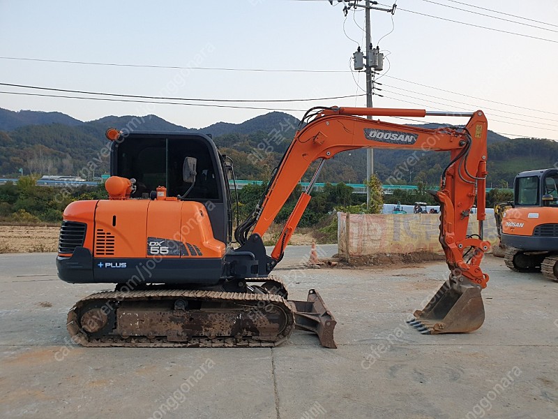 중고굴삭기 두산 02 DX55 코끼리집게 2015년식 ... | 농기계/농업용공구 | 중고나라