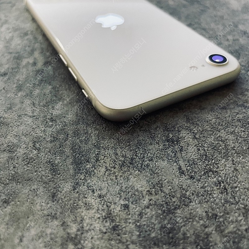 아이폰SE3 화이트 128기가 배터리99% 매우깨끗한기... | 스마트폰 | 중고나라