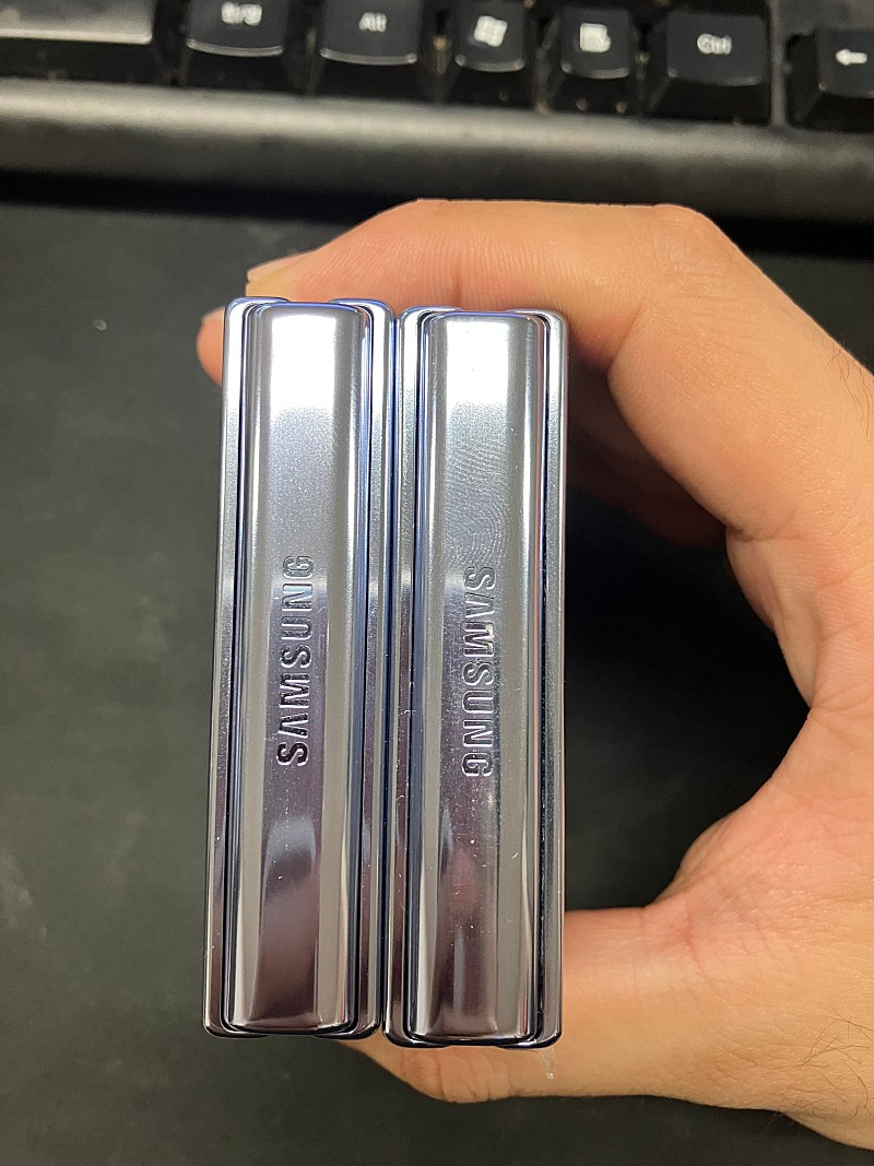 부산 갤럭시Z플립4 256기가 블루 A급 KT SKT ... | 삼성 | 중고나라