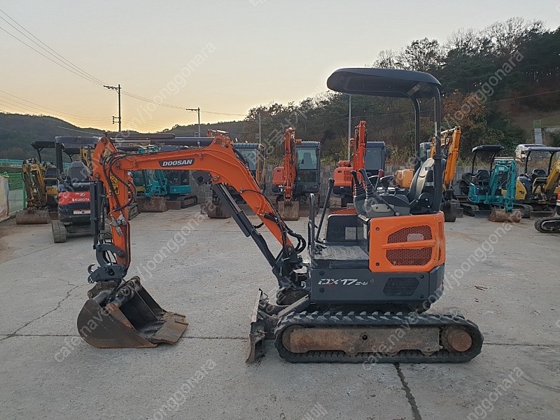 중고굴삭기 두산 DX17 2020년식 중고미니굴삭기 포... | 농기계/농업용공구 | 중고나라