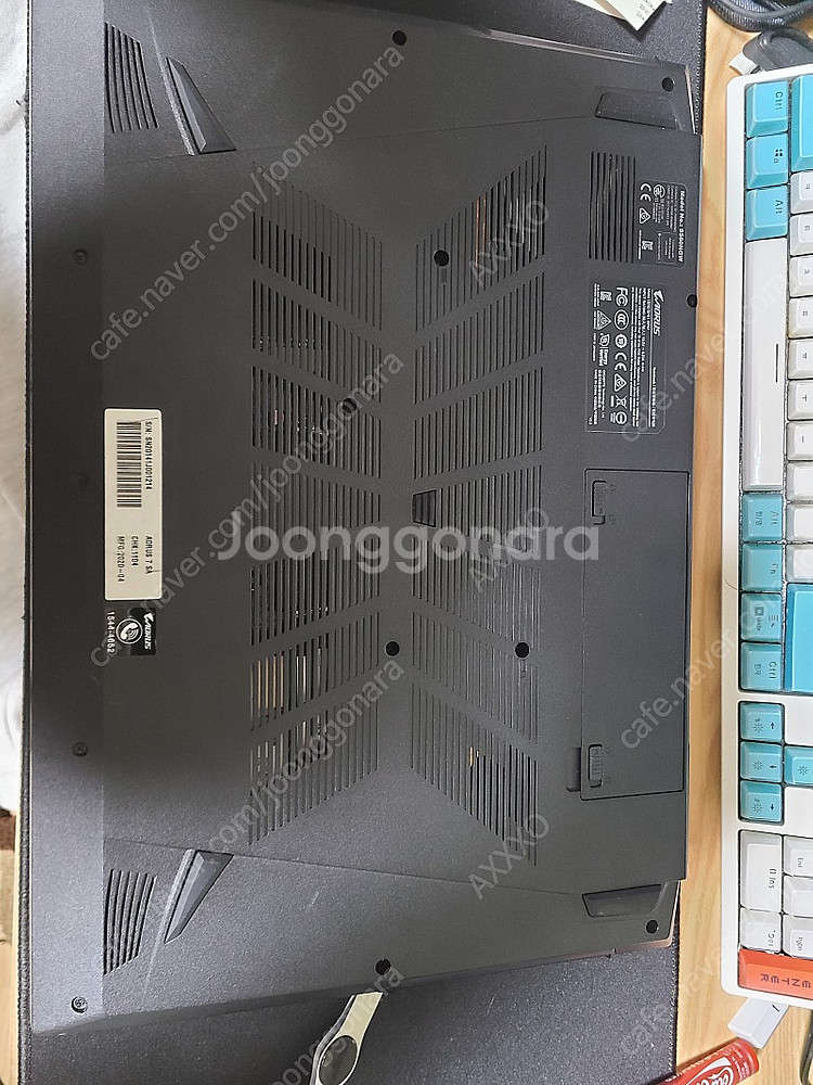 기가바이트 어로스 RP47 1660ti i7 17.3인... | 노트북/넷북 | 중고나라