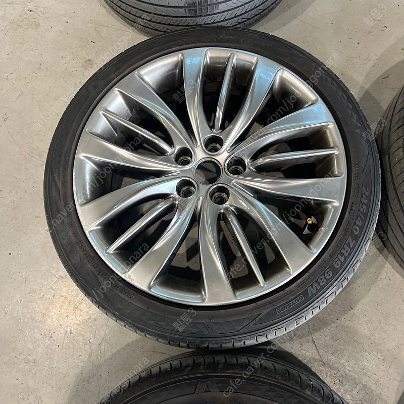 [ 중고 ] 제네시스 DH/ G80 19인치 순정 휠 ... | 휠/타이어 | 중고나라