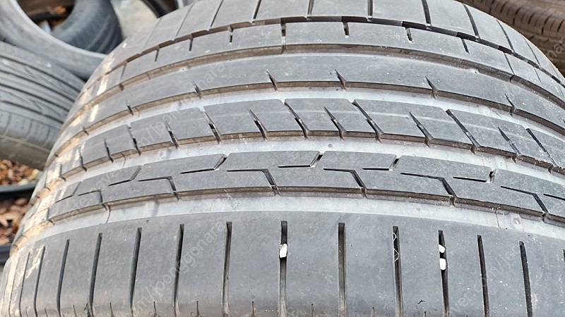 315 40 21 중고타이어 팝니다 | 휠/타이어 | 중고나라