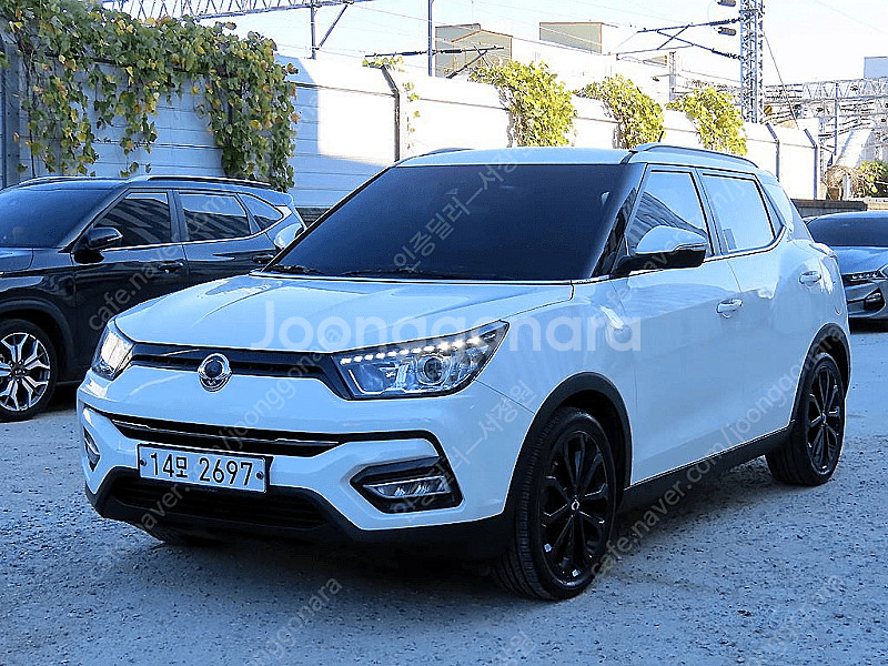 KG모빌리티(쌍용) 티볼리 아머 2WD 가솔린 기어 에... | 기타 국산차 | 중고나라