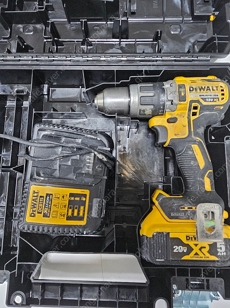 dcd796디월트드릴판매합니다 | 산업/안전/공구함 | 중고나라