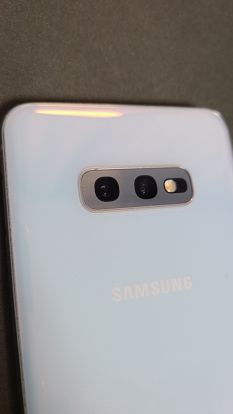 갤럭시S10e 무잔상,자급제 128g S급, 150,0... | 스마트폰 | 중고나라