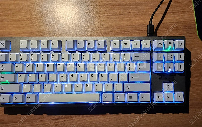 Frog tkl wk f12(하버그레이)+제네시스 8k | 키보드/마우스/스피커 | 중고나라