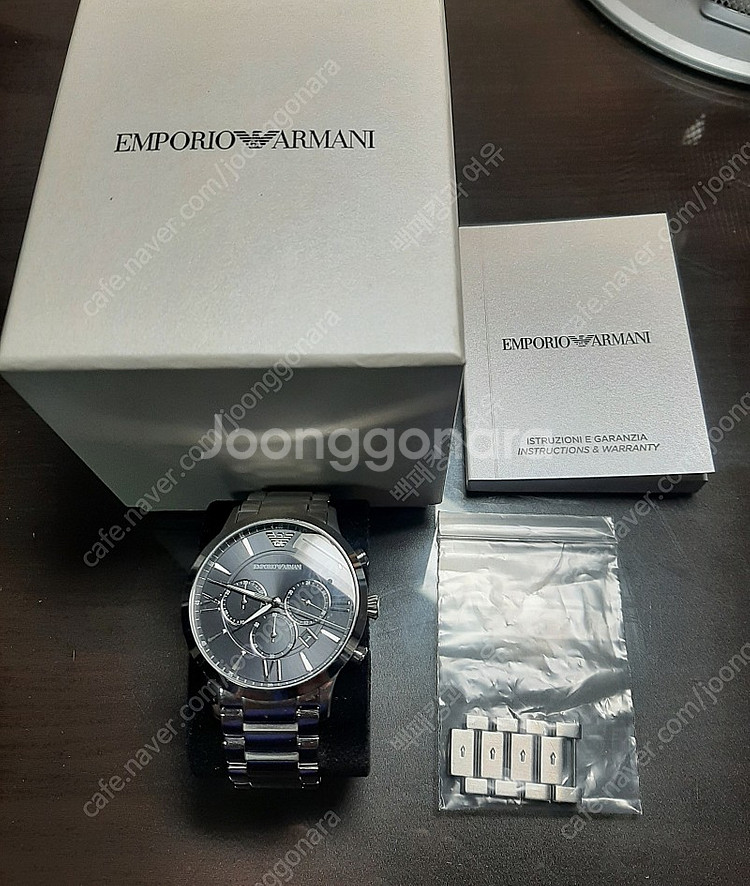 엠포리오 아르마니 AR-11208 팝니다 ^^ | 중고나라 카페에서 운영하는 공식 사이트