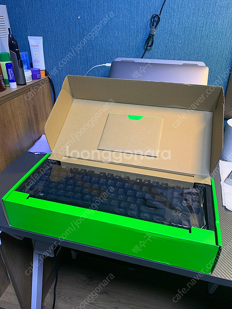 레이저 헌츠맨 V2 Tkl 리니어축 Us 택포 14만 키보드마우스스피커 중고나라
