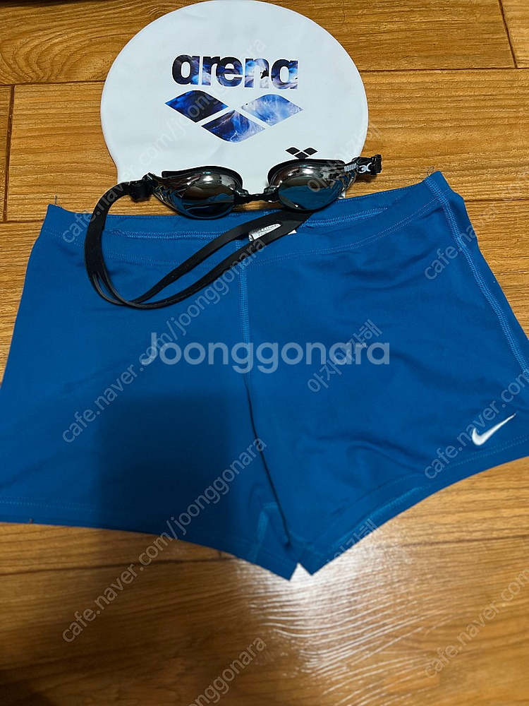 나이키 스윔 남자 실내 하이드라스트롱 숏사각수영복 30 헬스용품 중고나라