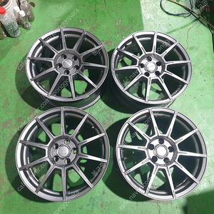 모모 휠 17인치 중고거래 | 중고나라