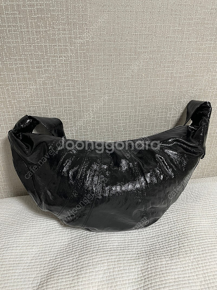 르메르 크로와상백 범백 코티드 린넨 라지 블랙 여성의류 중고나라