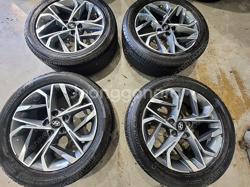 # 소나타DN8 17인치 순정 휠타이어 판매합니다 | 휠/타이어 | 중고나라