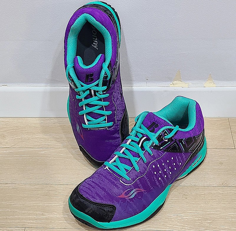 카본 민턴화 배드민턴화 배드민턴 정품 보니 265mm | 기타 스포츠 | 중고나라