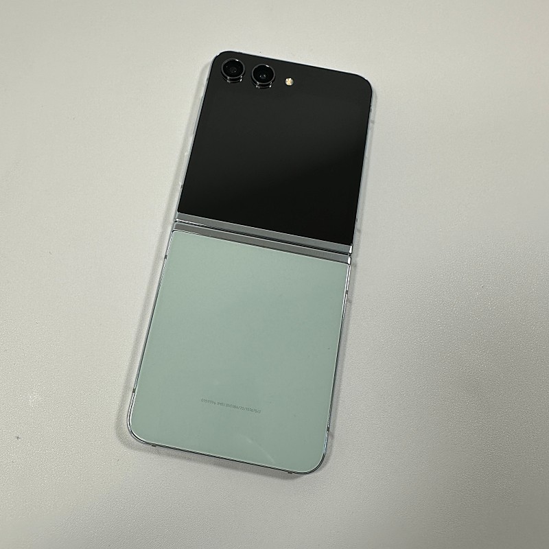 SSS급/무잔상] 갤럭시 Z플립5 256G 민트색상 7... | 스마트폰 | 중고나라