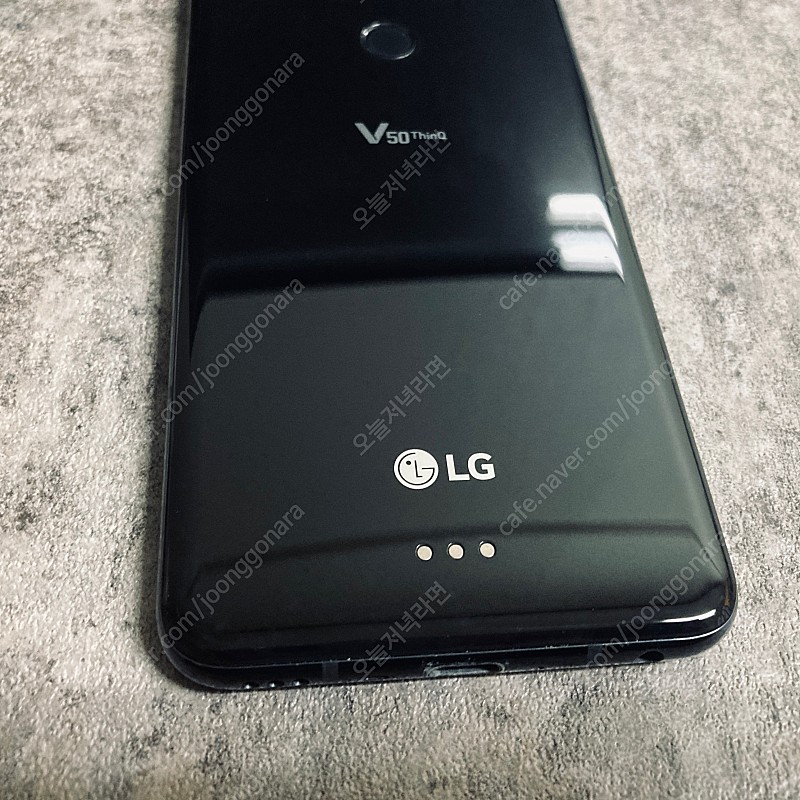 LG V50 블랙 128기가 S급! 매우깨끗! 15만원... | 스마트폰 | 중고나라
