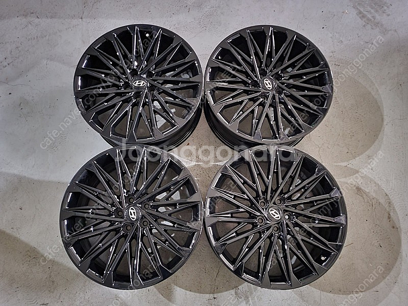 그랜져 GN7 20인치 캘리그라피 블랙휠 순정휠 중고휠... | 휠/타이어 | 중고나라