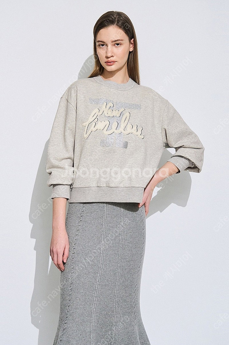 24SS 타임 신상 글리터 레터링 스웻셔츠 | 중고나라 카페에서 운영하는 공식 사이트