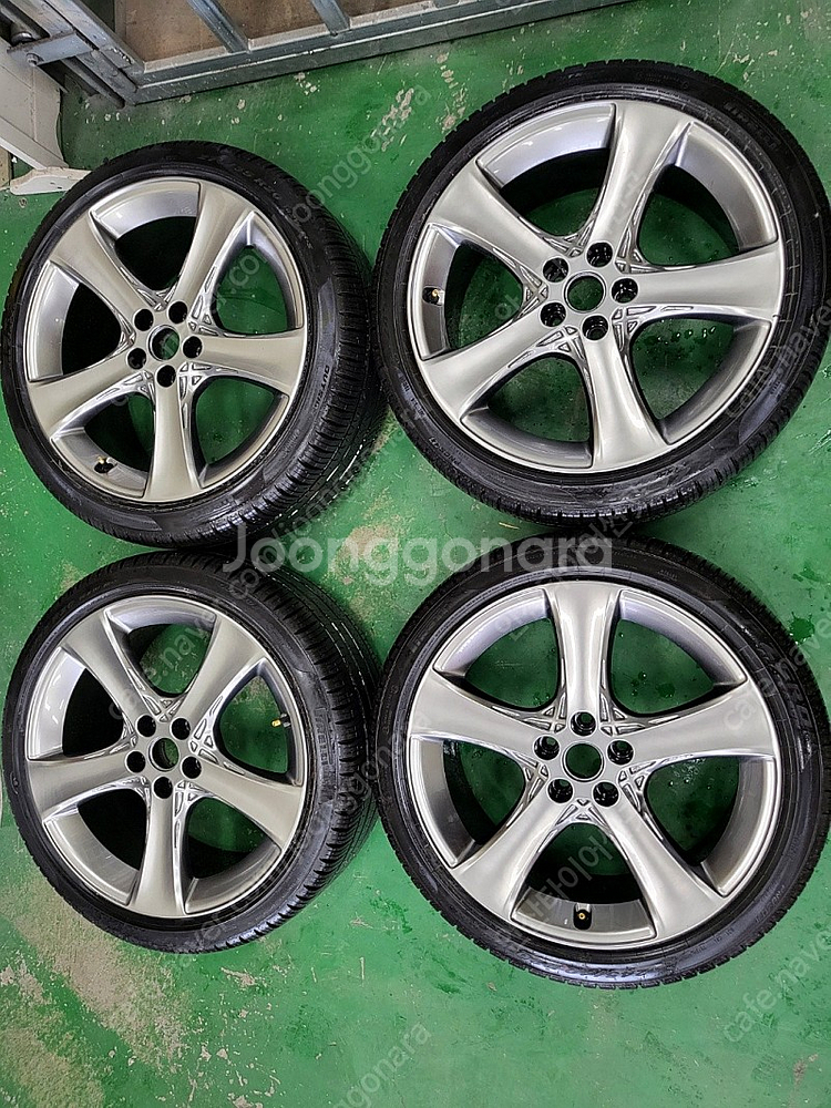 제네시스 G80 Rg3 20인치 무기스 휠타이어셋 팔아 휠타이어 중고나라