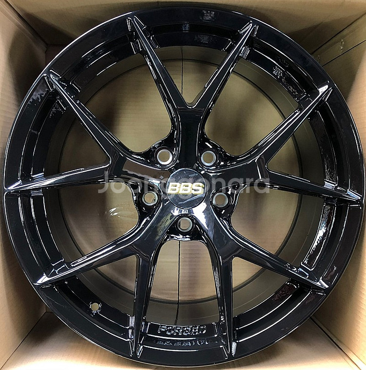 Bbs St 18인치 다크 하이퍼 블랙 신품 휠 벨로스 휠타이어 중고나라