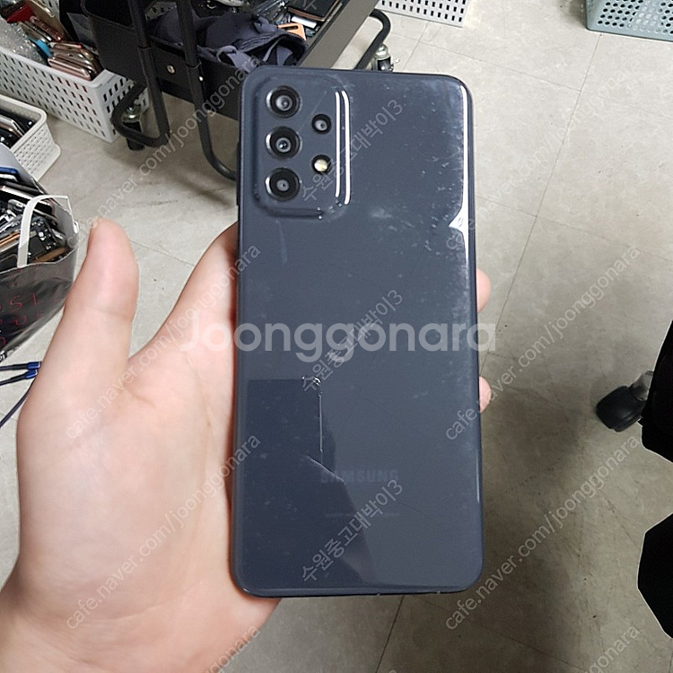 갤럭시A23 A235 LG 블랙 128GB 17만 32... | 스마트폰 | 중고나라
