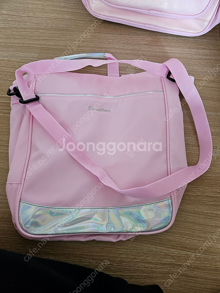 베네통키즈 책가방 미사용 중고나라 카페에서 운영하는 공식 사이트