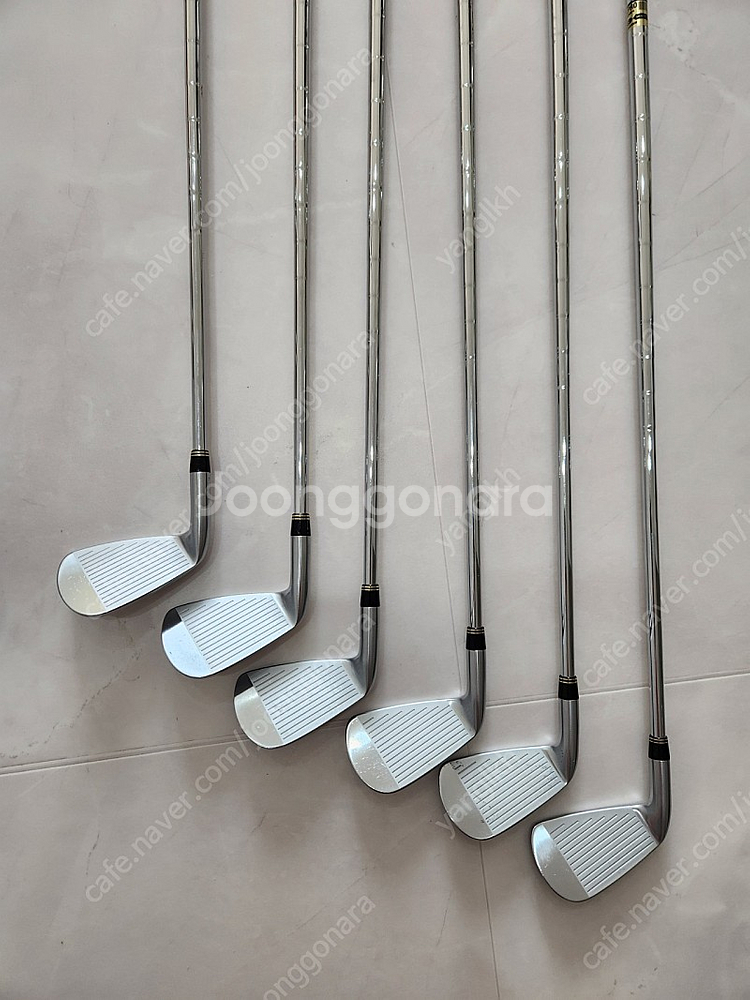 V300 6i A급 950S 팝니다 | 중고나라 카페에서 운영하는 공식 사이트