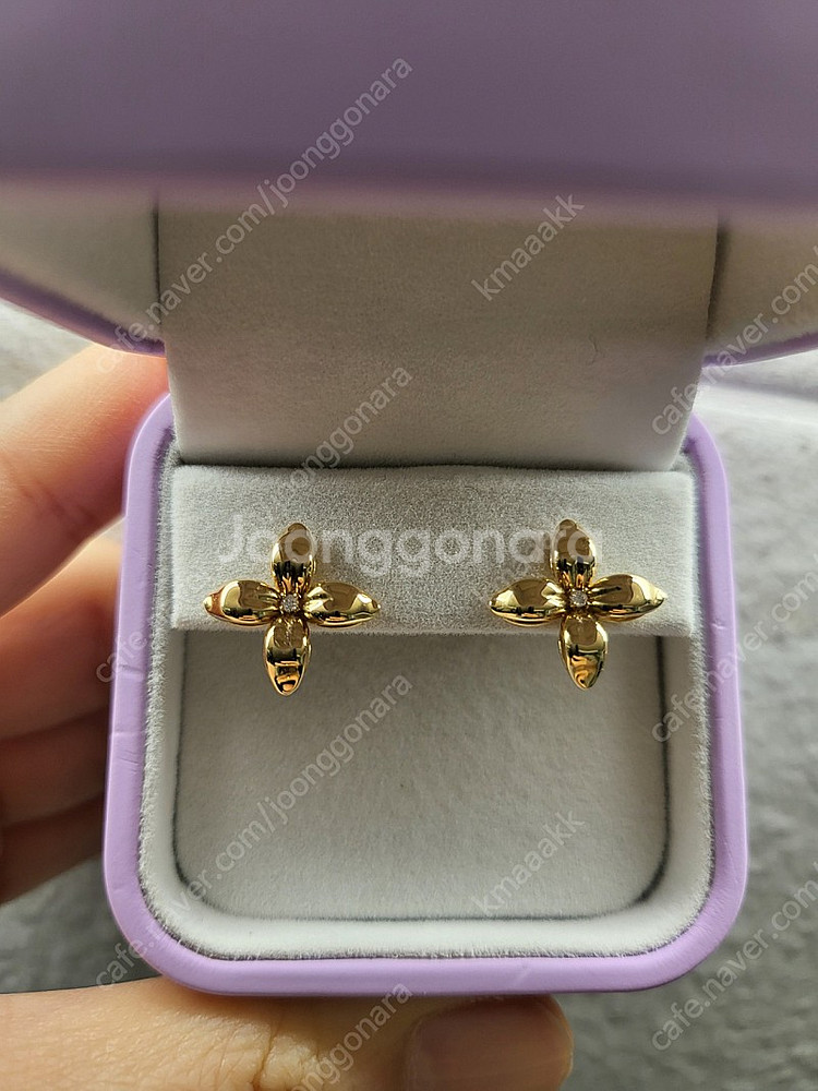 골든듀 펄시피아 18k 다이아 귀걸이 중고나라 카페에서 운영하는 공식 사이트