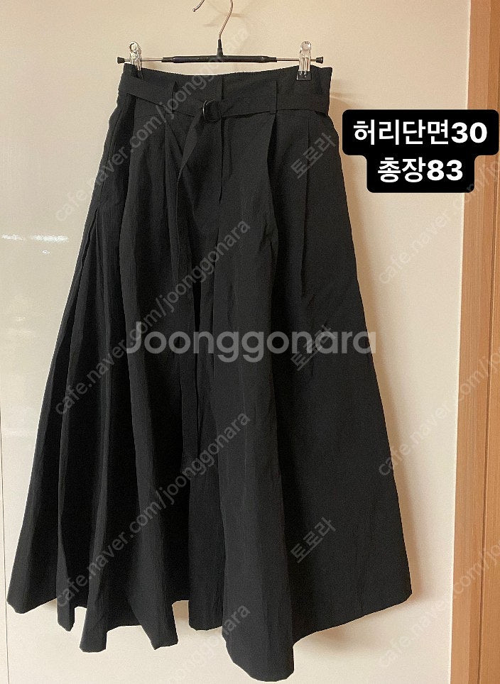 나일론 바스락 스커트st 고퀄 명품 스타일 바지 팬츠 중고나라 카페에서 운영하는 공식 사이트