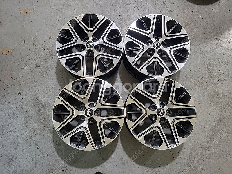 그랜져 GN7 19인치 순정휠 중고휠 팝니다 | 중고나라 카페에서 운영하는 공식 사이트