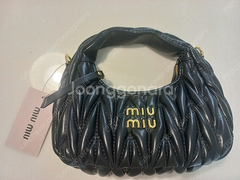 장원영 미우미우 완더백 블랙 | 중고나라 카페에서 운영하는 공식 사이트