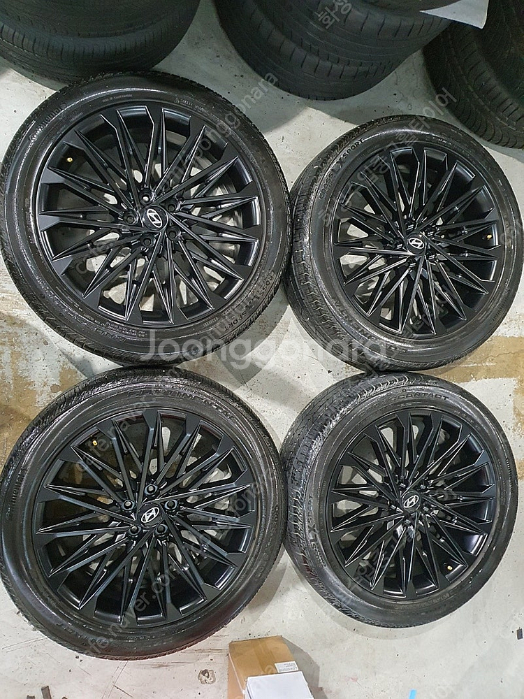 싼타페mx5 용 gn7 블랙잉크 20인치 순정 휠타이어... | 중고나라 카페에서 운영하는 공식 사이트