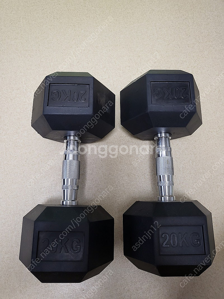 덤벨 아령 20kg,15kg 한쌍씩 총70kg 팝니다 | 중고나라 카페에서 운영하는 공식 사이트
