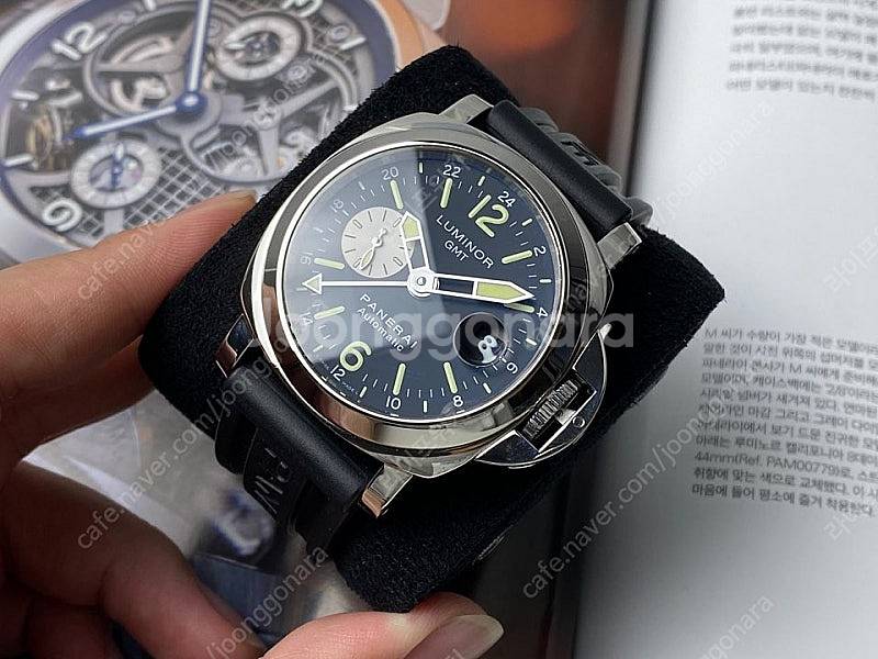 파네라이 루미노르 GMT 44 따개비 PAM088 러버... | 중고나라 카페에서 운영하는 공식 사이트
