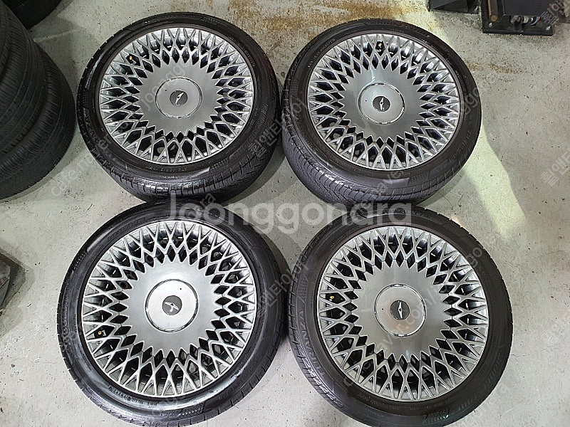 제네시스G90 19인치 순정 휠타이어 판매합니다 | 중고나라 카페에서 운영하는 공식 사이트