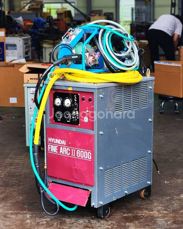 [판매] 현대 고용량 인버터 CO2용접기 600A-사용... | 중고나라 카페에서 운영하는 공식 사이트