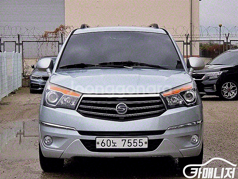 [KG모빌리티(쌍용) ]코란도투리스모 4WD GT 9인... | 중고나라 카페에서 운영하는 공식 사이트