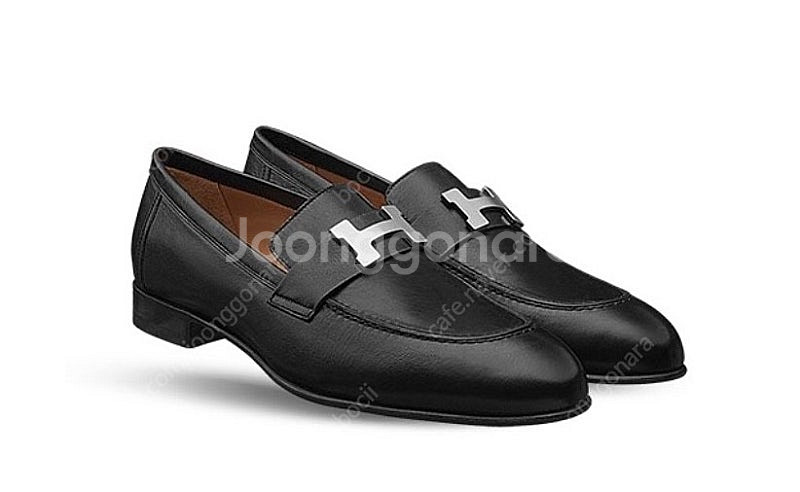 에르메스 파리로퍼 은장 40(255~260) | 중고나라 카페에서 운영하는 공식 사이트